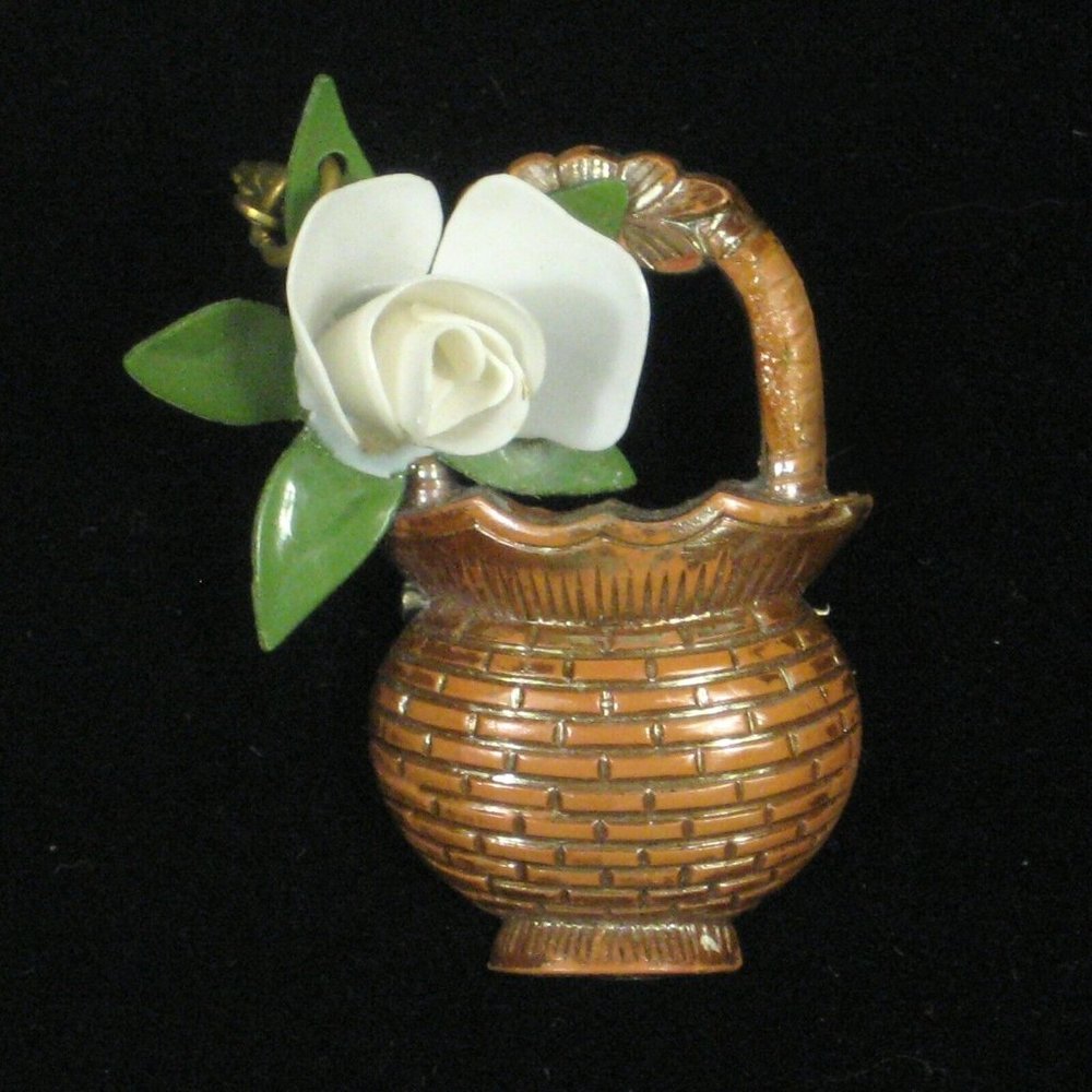 Miraculous Medal Mother Mary Vintage Brooch Basket Ca… - Gem